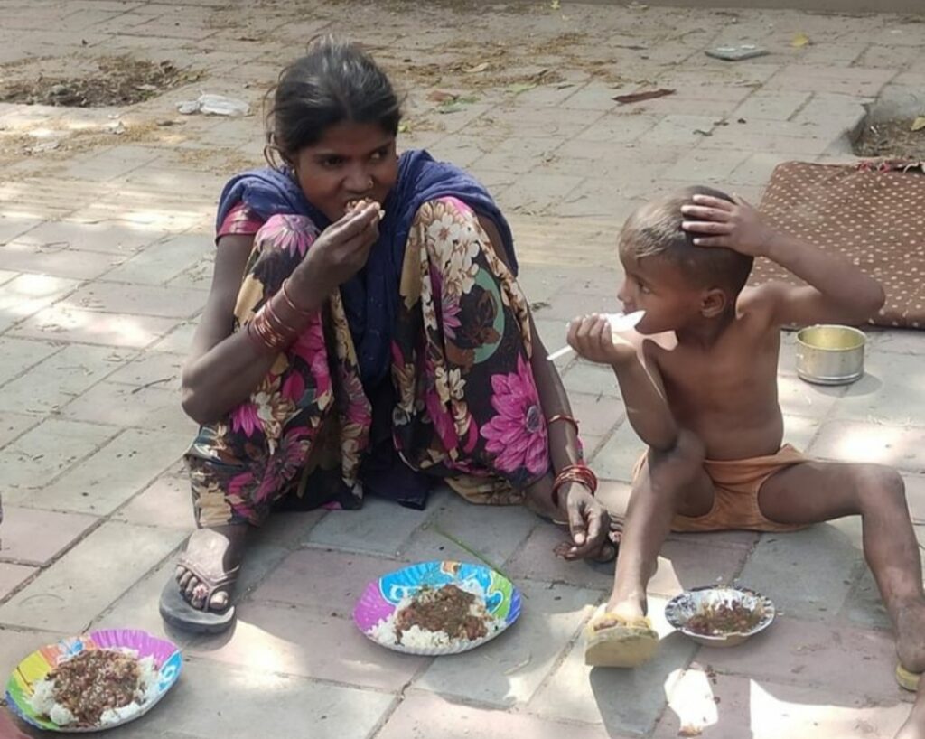 Feeding Homeless Needy People, Poor Patients & their Caregivers Outside ...
